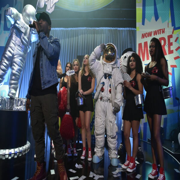 MTV VMAs Host Live Performances with Kendrick Lamar, Ed Sheeran, Fifth ...